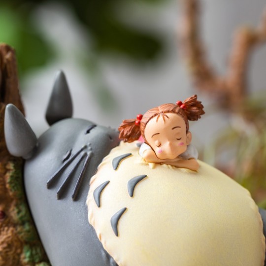 Music Box Mei taking a nap - My Neighbor Totoro