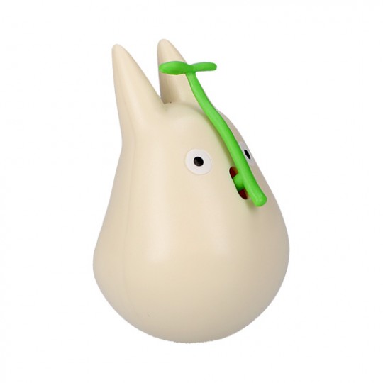 Round Bottomed Figurine Small Totoro with leaf - My Neighbor Totoro