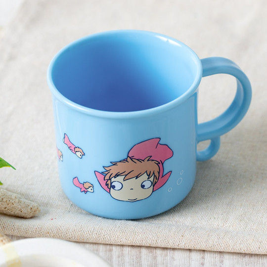 Mug Ponyo in the ocean - Ponyo on the Cliff