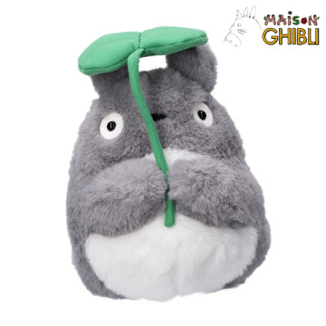 Peluche Nakayoshi Totoro Gris avec feuille - Mon Voisin Totoro
